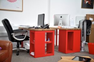 A Desk Fit For a Developer | DIY Desk Building - fastfwd